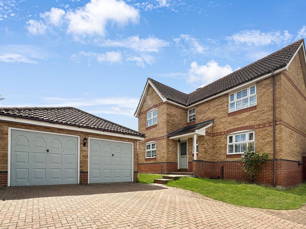Highfields, Halstead, CO9 4 bed detached house for sale - £445,000