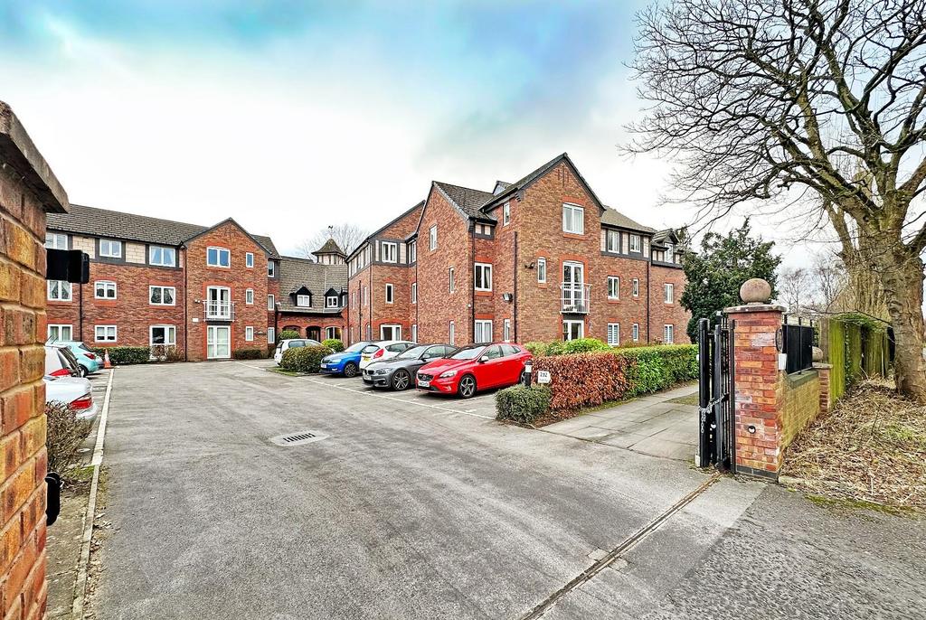 Park Road, Timperley 1 bed retirement property - £160,000