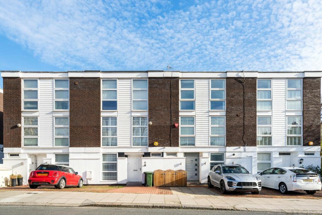 Lower Merton Rise, Primrose Hill... 4 bed townhouse - £2,100,000