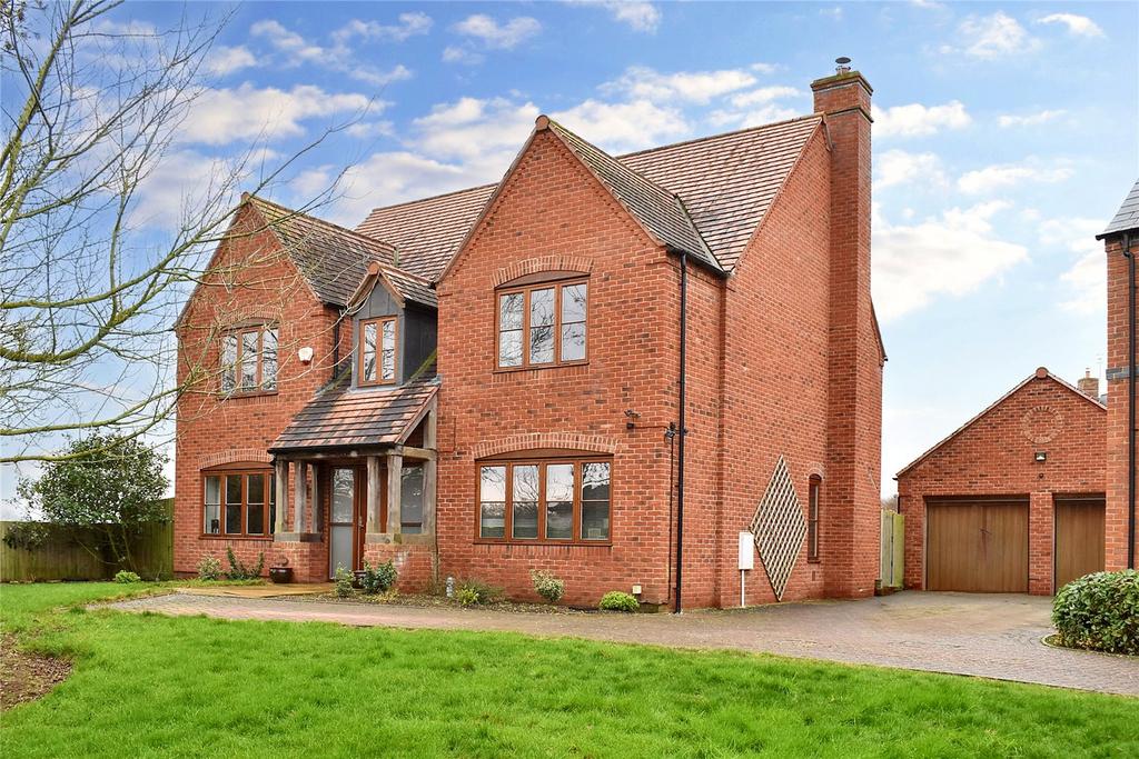 Crowle, Worcester WR7 5 bed detached house - £750,000