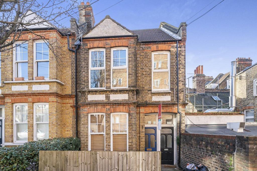 Lessingham Avenue, Tooting 2 bed flat for sale - £525,000