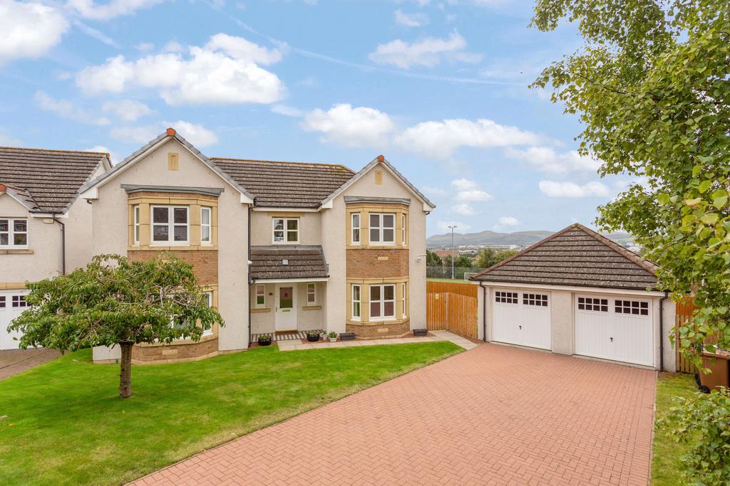 East Craigs Wynd, Edinburgh EH12 5 bed detached villa for sale - £640,000