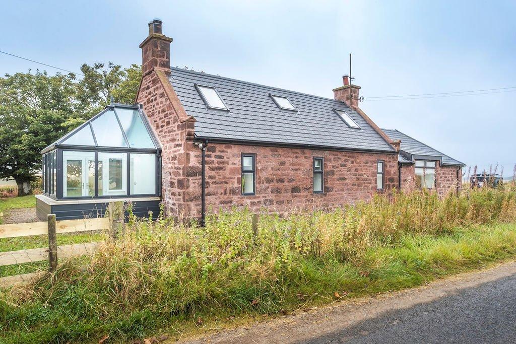 Turriff, Aberdeenshire 4 bed detached house - £325,000