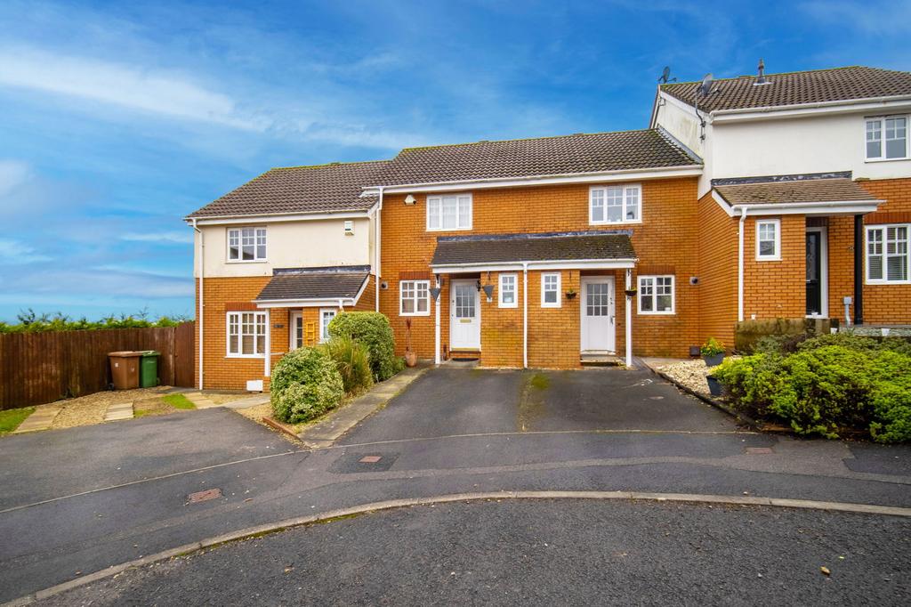 Cwrt Draw Llyn, Caerphilly, CF83 1RZ 2 bed terraced house - £210,000