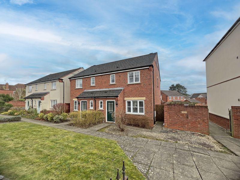 Wenlock Road Bridgnorth Wv16 3 Bed Semi Detached House For Sale £280 000