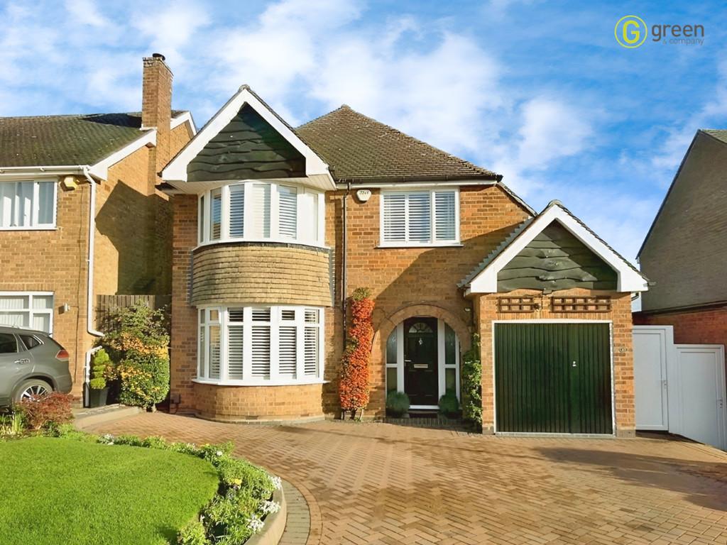 Hawthorn Road, Sutton Coldfield B72 3 bed detached house - £500,000