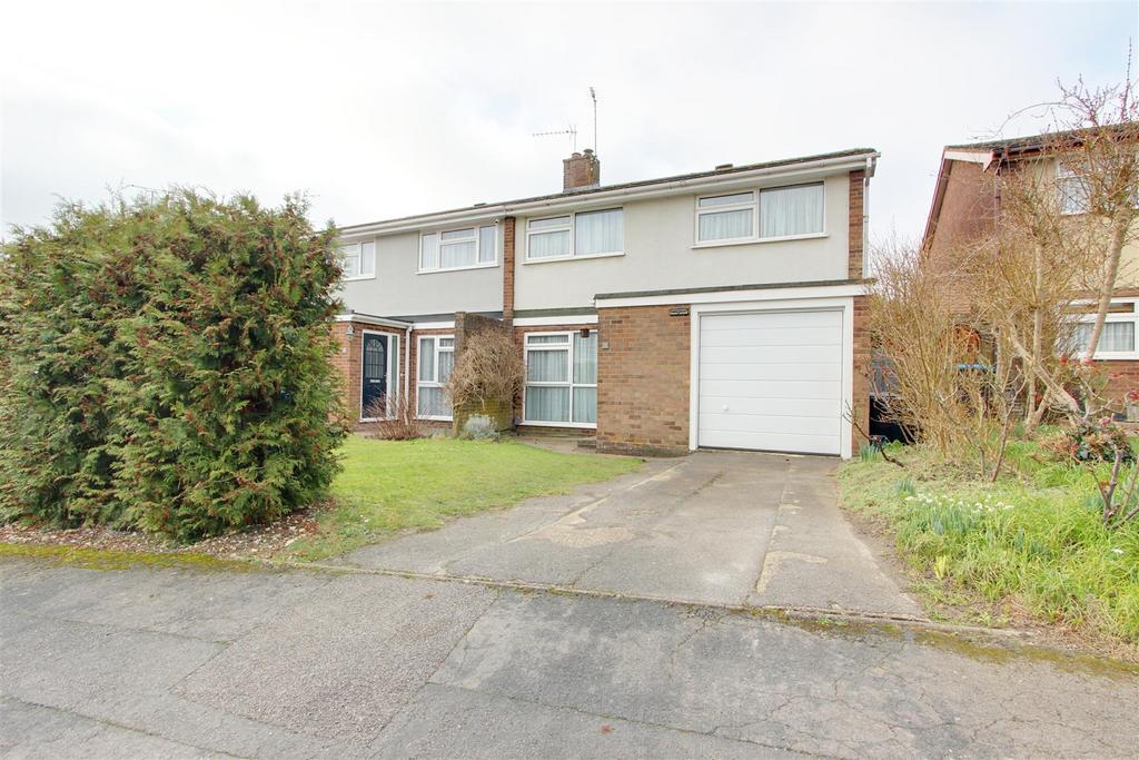 Weavers Road, Tring 4 bed semi-detached house - £450,000