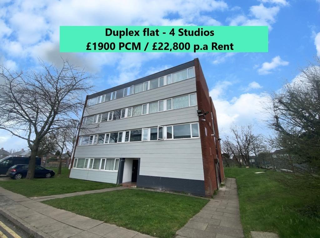 Tipton, DY4 4 bed flat for sale - £135,000