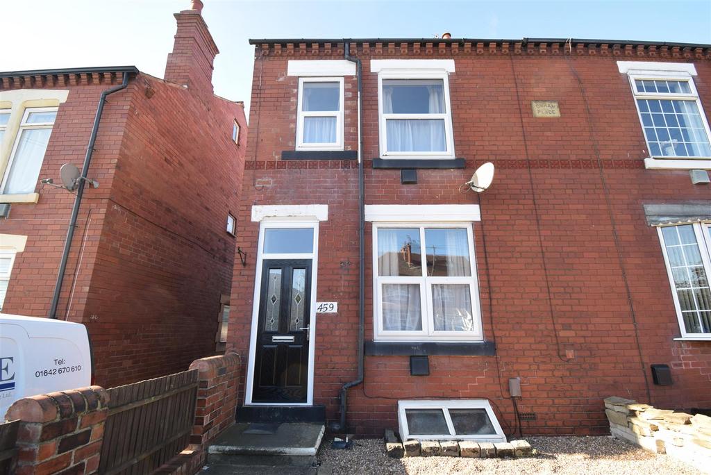 Leeds Road, Wakefield WF1 2 bed semi-detached house - £725 pcm (£167 pw)