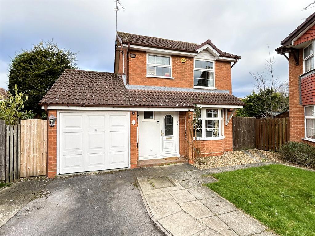 Stonea Close, Lower Earley, Reading, Berkshire, RG6 3 bed detached ...