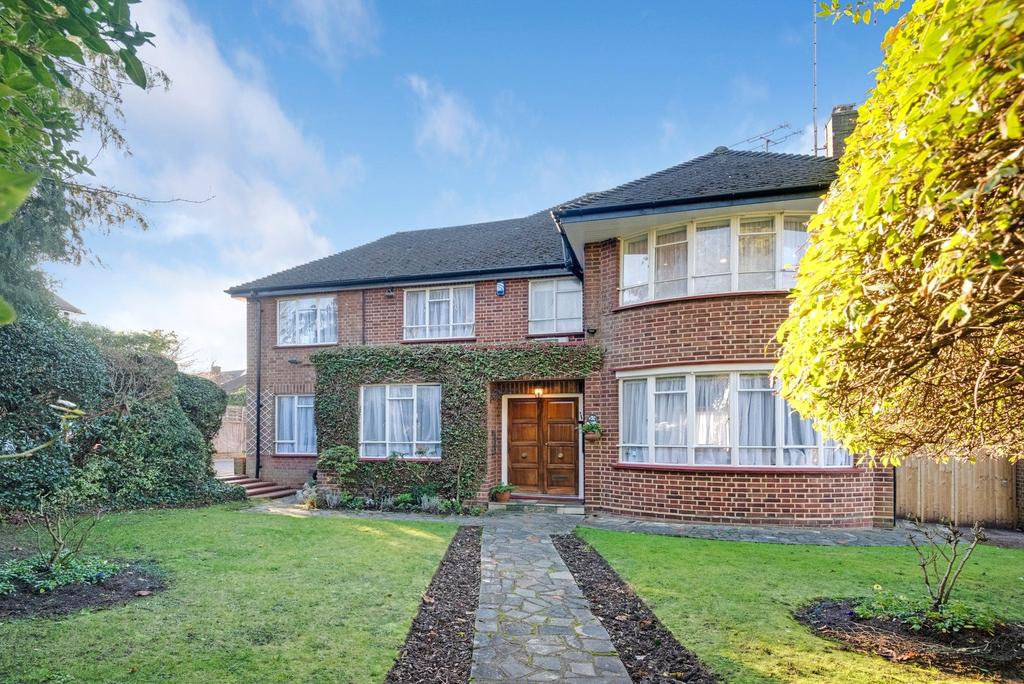 Hendon Avenue, London 5 bed detached house for sale - £1,800,000