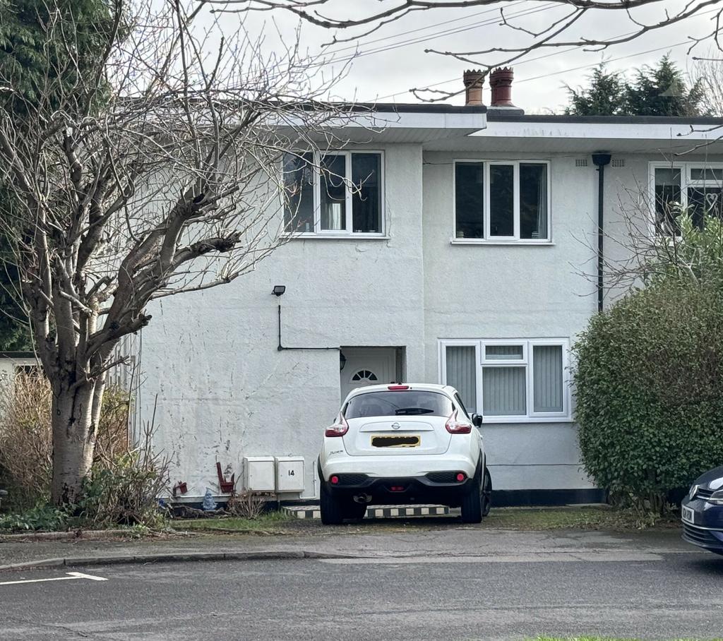 Elmdon Close, Solihull, West Midlands 2 bed maisonette for sale - £138,950