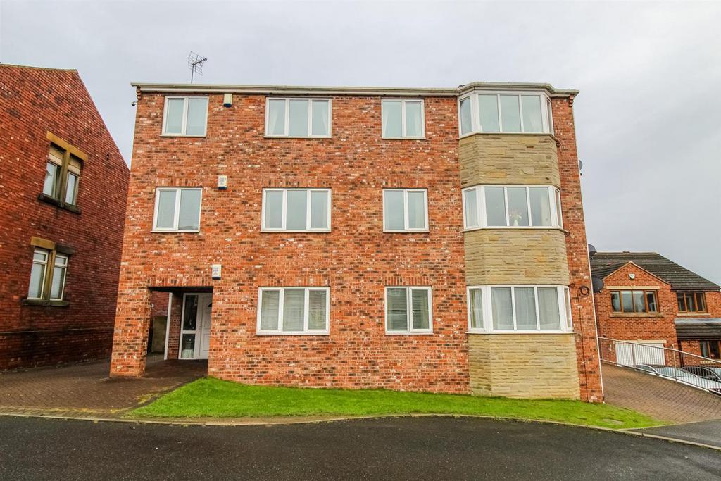 Tolson Street, Ossett WF5 2 bed flat for sale - £129,950