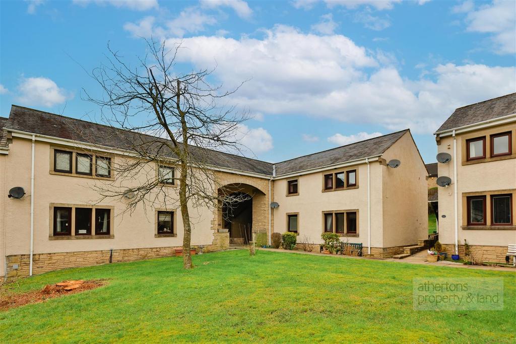 Manorfields, Whalley, Ribble Valley 2 bed flat - £155,950