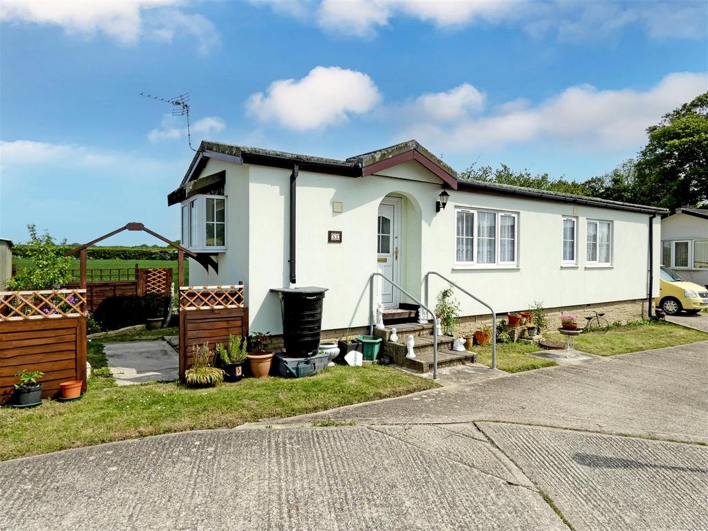 Shripney Road, Bognor Regis PO22 2 bed park home for sale - £115,000