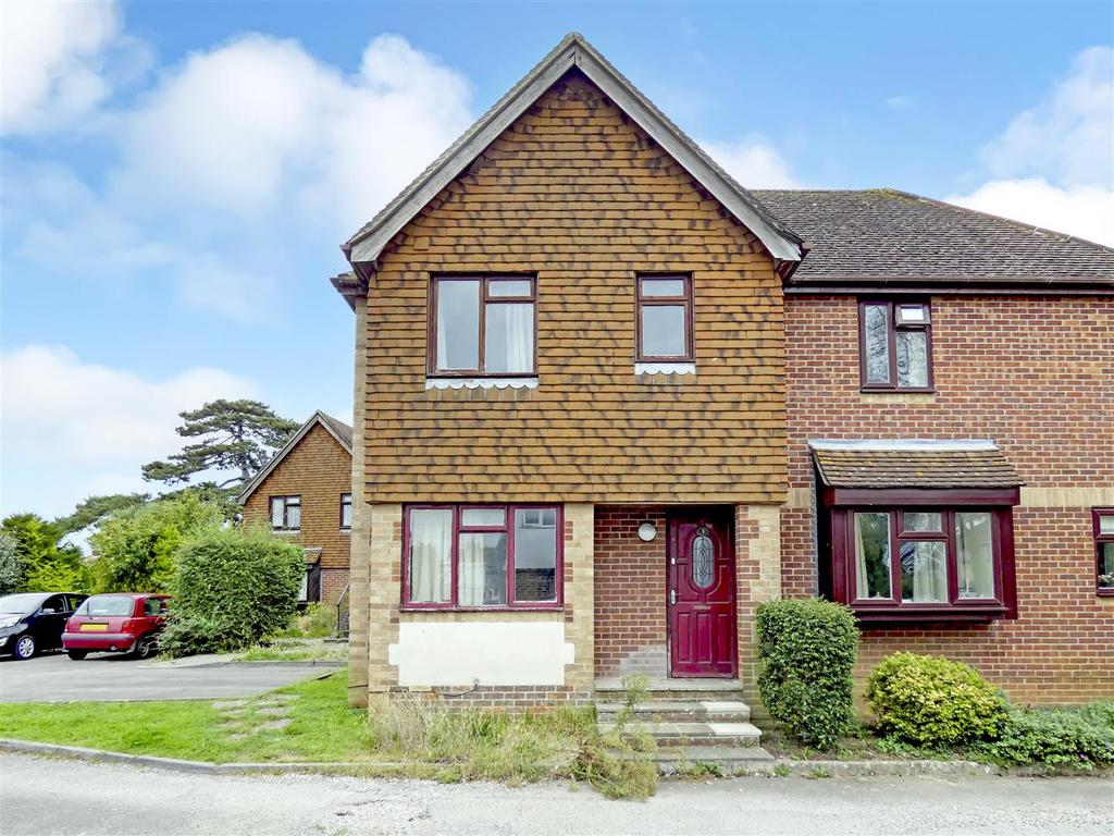 Lyminster Road, Littlehampton BN17 2 bed mews - £185,000