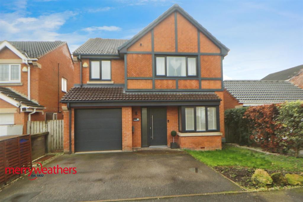 Chilcombe Place, Birdwell, Barnsley... 4 bed detached house - £375,000