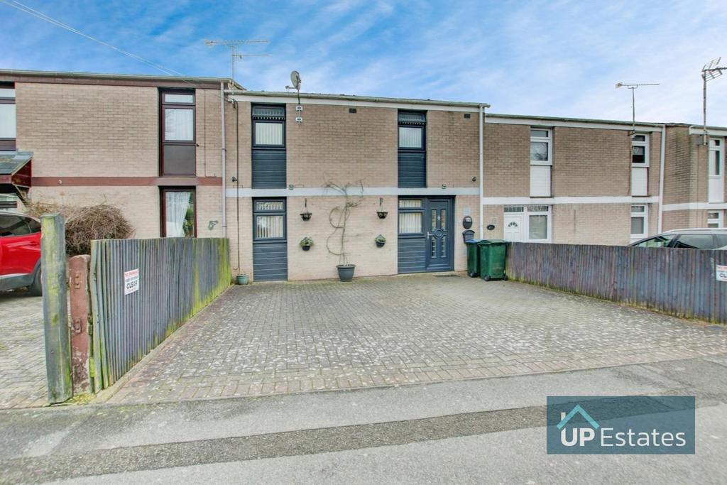 William Mckee Close, Binley, Coventry 3 bed terraced house - £210,000
