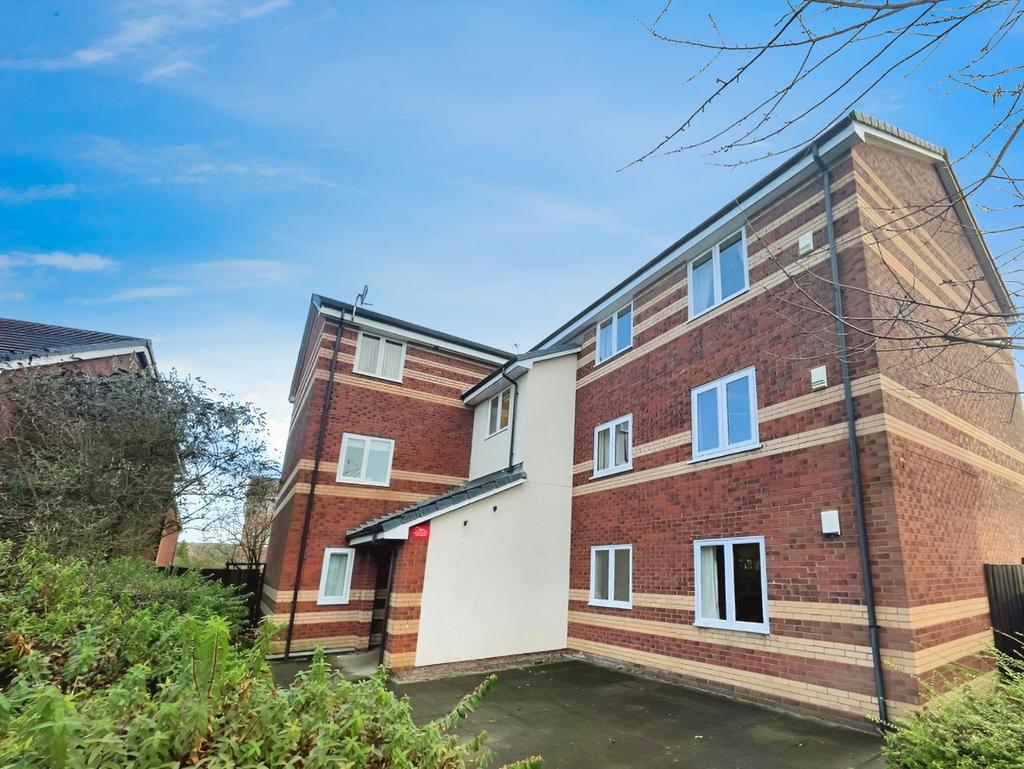 Calico Close, Trinity Riverside... 2 bed flat - £1,150 pcm (£265 pw)