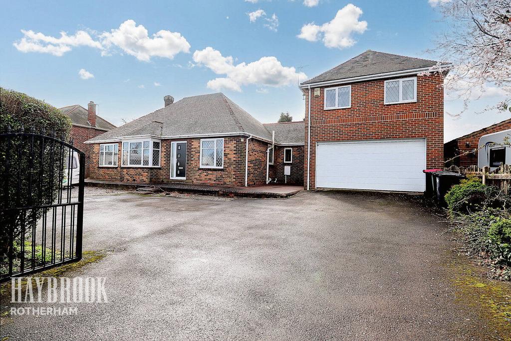 Haugh Road, Rotherham 6 bed detached bungalow - £475,000