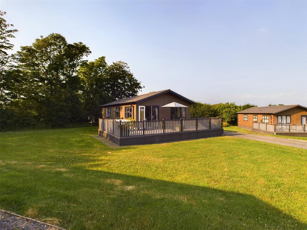 Otterham, Cornwall PL32 2 bed bungalow for sale - £194,750
