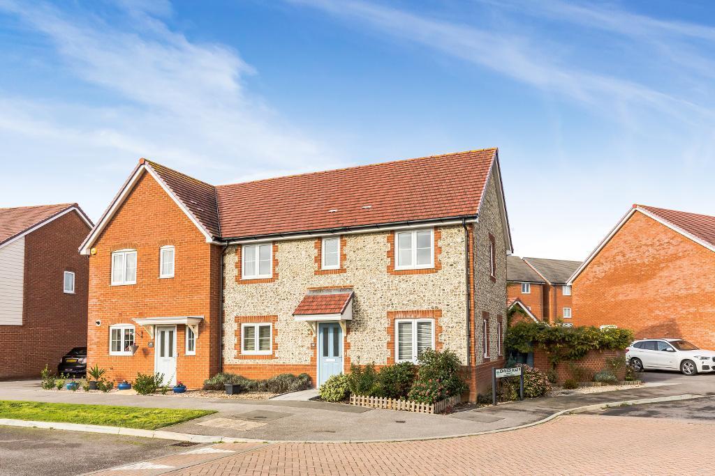 Henry Lock Way, Littlehampton, BN17 7FB 3 bed semi-detached house - £ ...