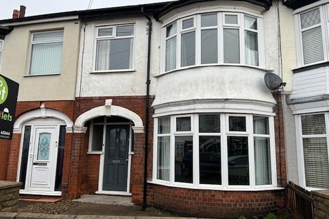 Houses to rent in Hull | OnTheMarket