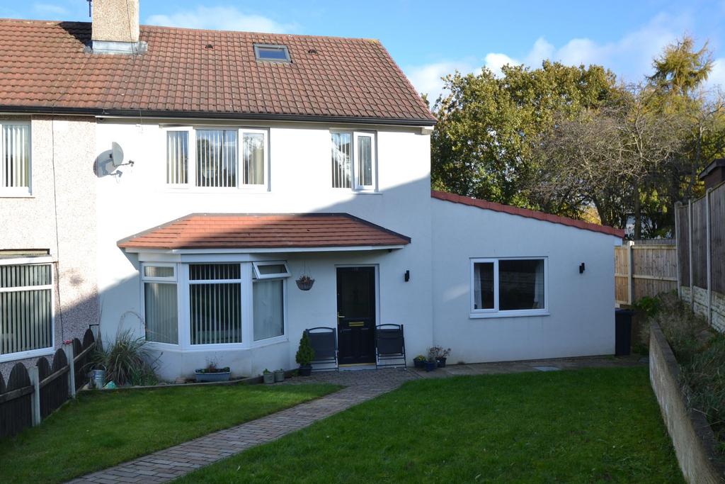 Idle, Idle BD10 4 bed semi-detached house for sale - £165,000