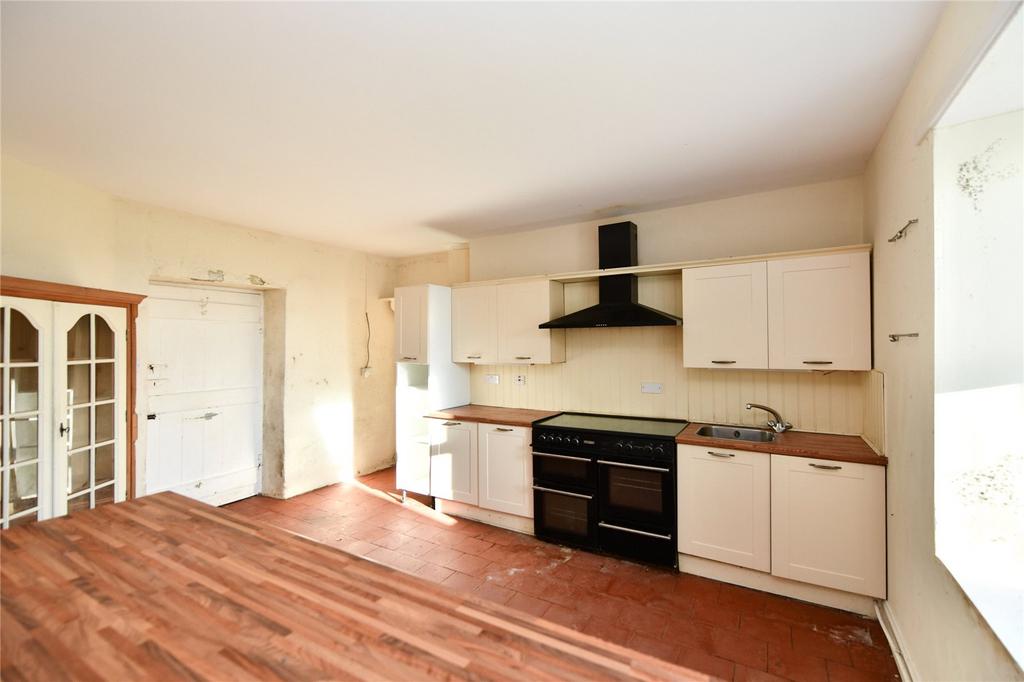 Balgowan Farmhouse & Steading... 4 bed detached house for sale - £325,000