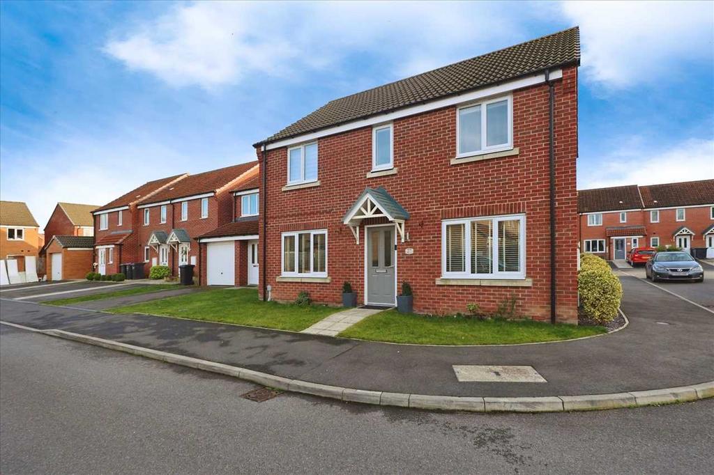 Cupola Close North Hykeham Lincoln 4 Bed Detached House For Sale £