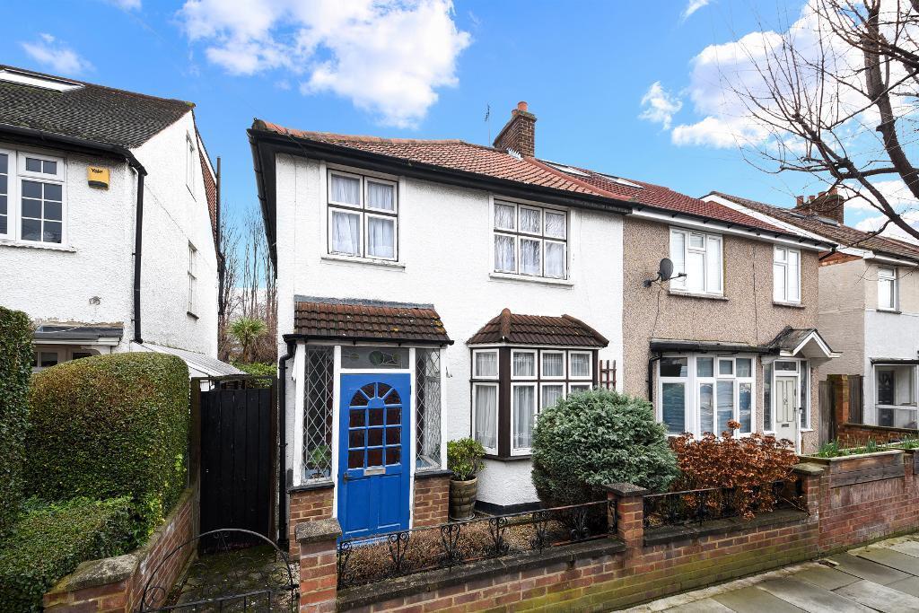 Rogers Road, Tooting, London, SW17 0EB 3 bed semi-detached house - £675,000
