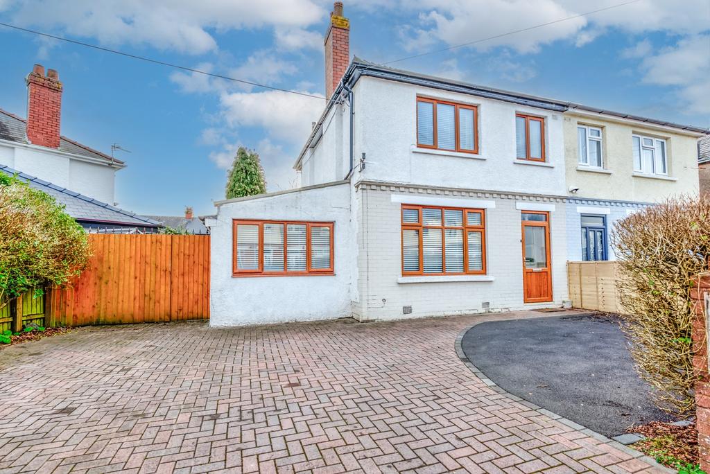 Claremont Crescent, Rumney, Cardiff. CF3 3 bed semi-detached house - £ ...