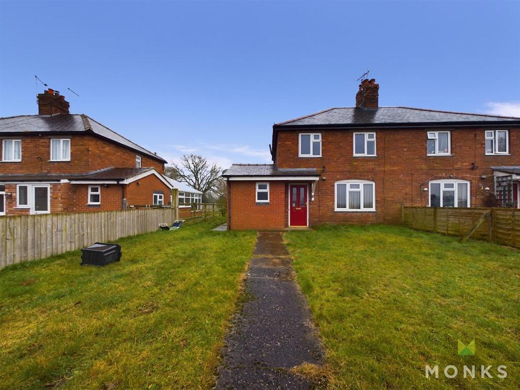 Rue Wood, Wem 3 bed semi-detached house - £170,000