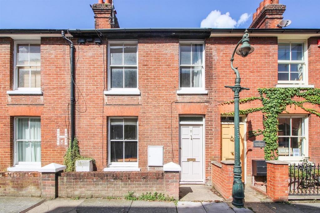 St Peters Lane, City Centre 3 bed terraced house - £1,400 pcm (£323 pw)