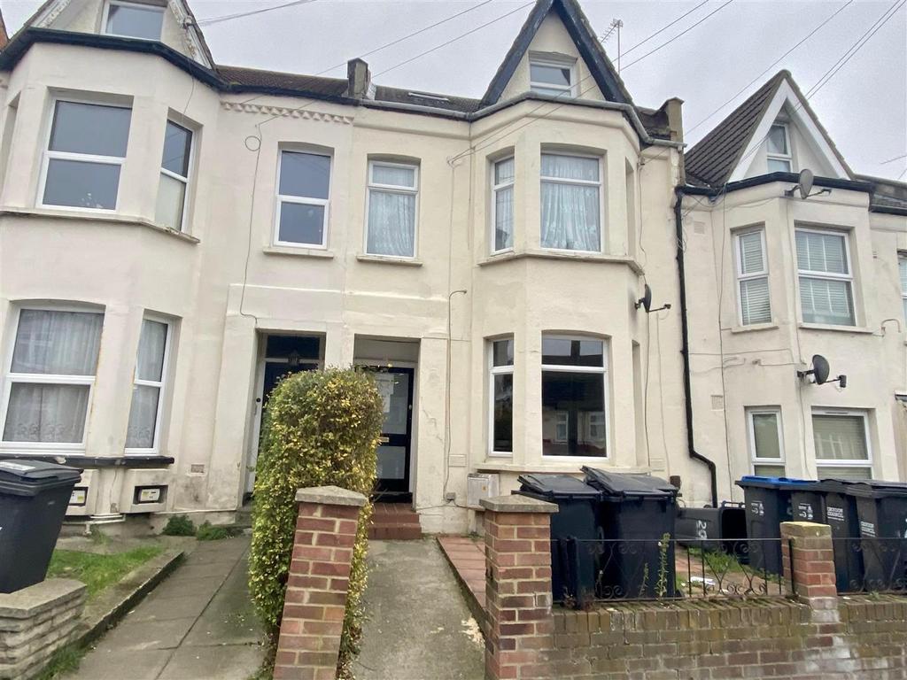 St. Mary's Road, London 1 bed flat for sale - £185,000