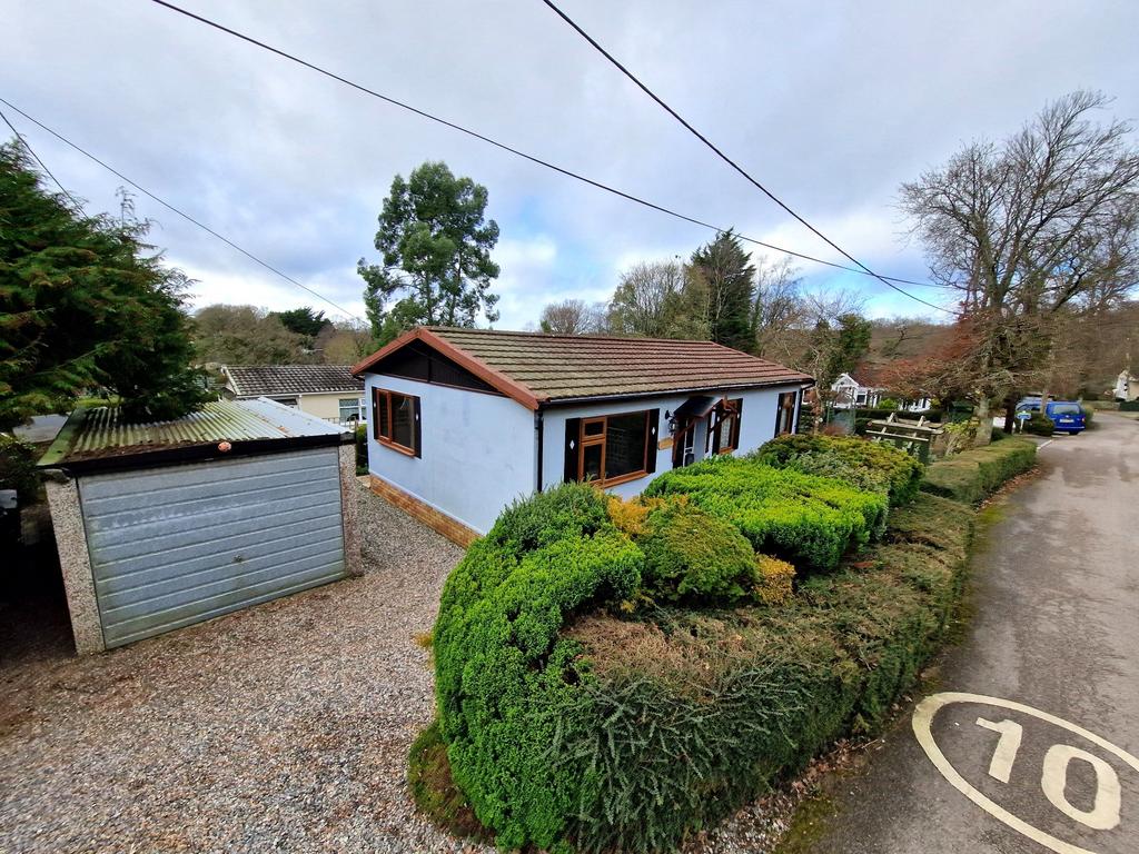 Pathfinder Village, Exeter EX6 2 bed park home - £150,000