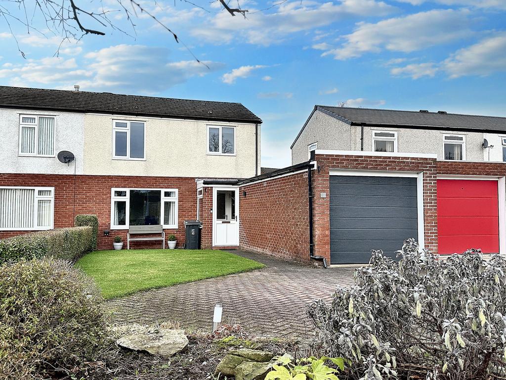 Newfield Park, Carlisle CA3 3 bed semi-detached house - £220,000