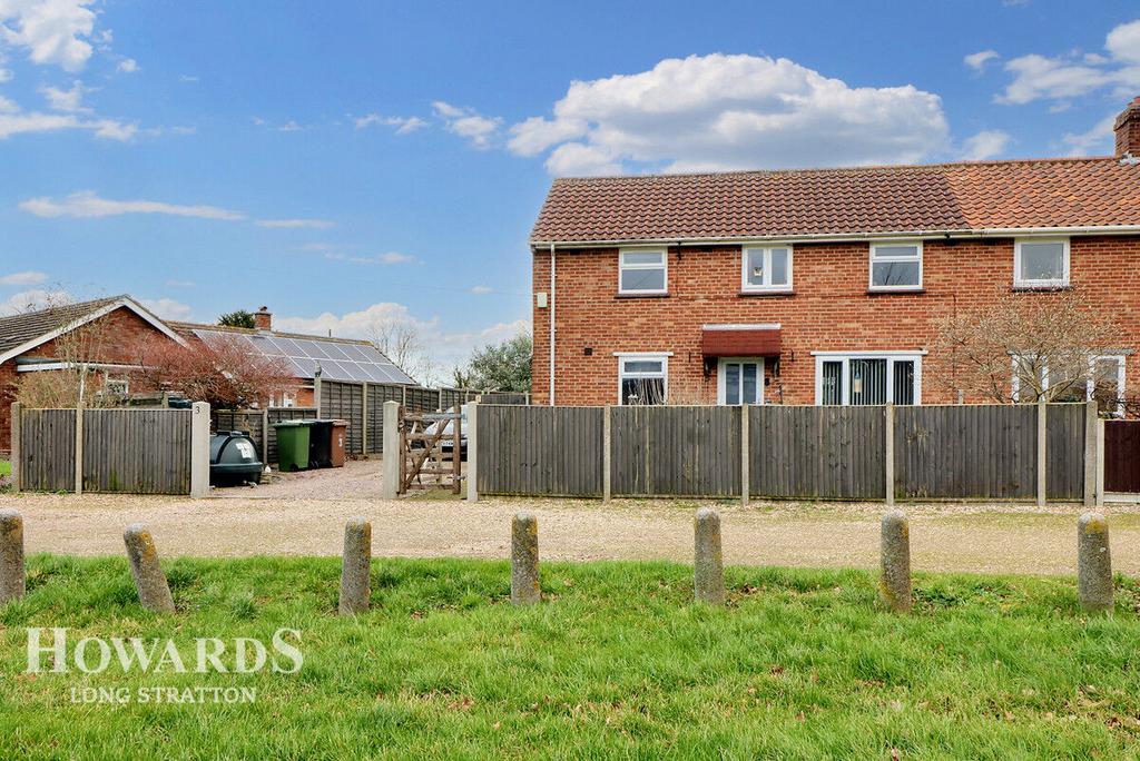 Greenways, Carleton Rode 3 bed semi-detached house - £300,000