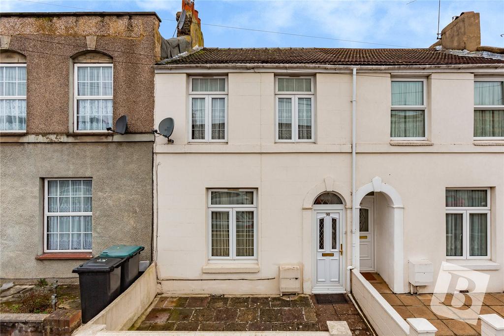 Peacock Street, Gravesend, Kent, DA12 3 bed terraced house - £325,000