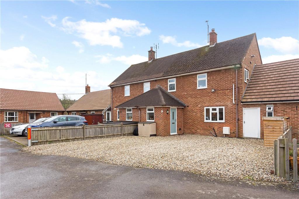 Farm Lane, Aldbourne, Marlborough, Wiltshire, SN8 3 bed terraced house ...