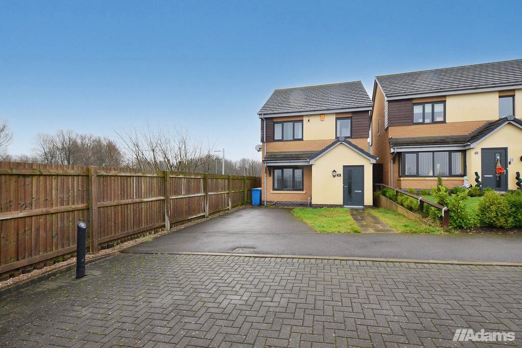 Burrard Road, Runcorn 3 bed detached house - £200,000