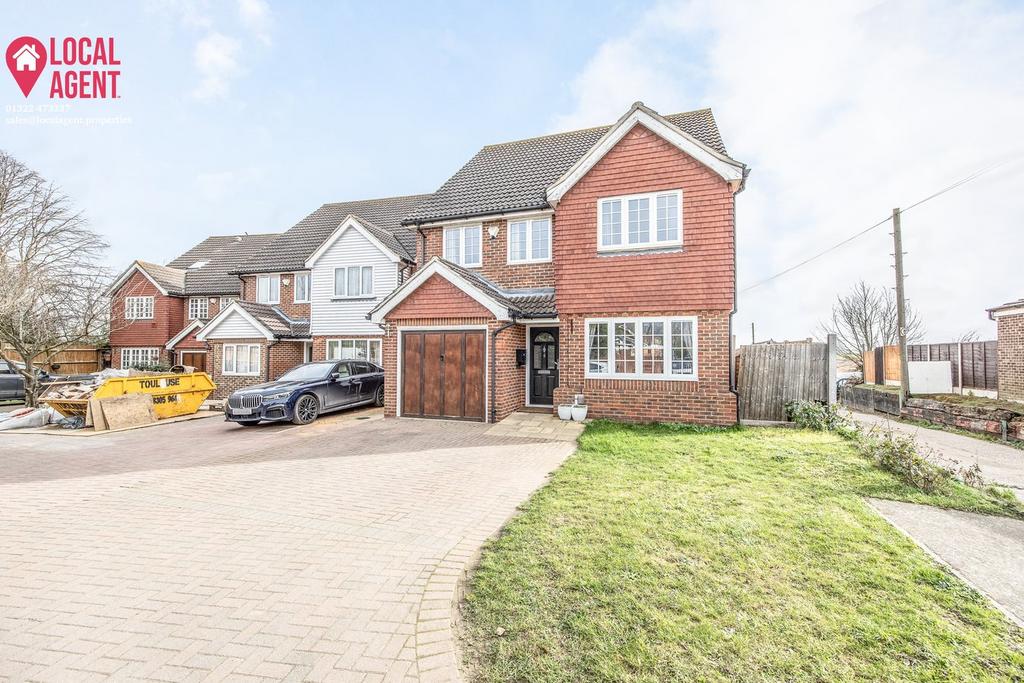 Garden Place, Dartford, DA2 4 bed detached house - £725,000