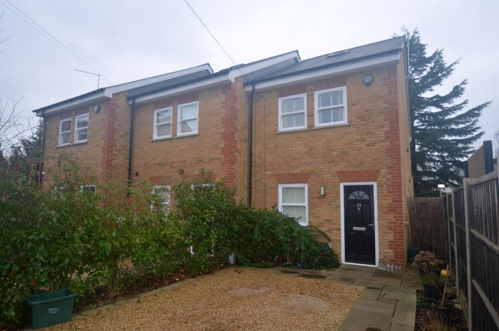 Heathcote Road, Epsom KT18 3 bed terraced house - £2,250 pcm (£519 pw)