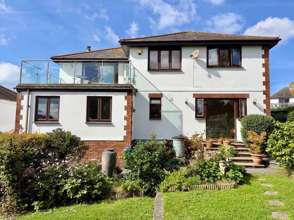 Padstow, PL28 4 bed detached house for sale - £950,000