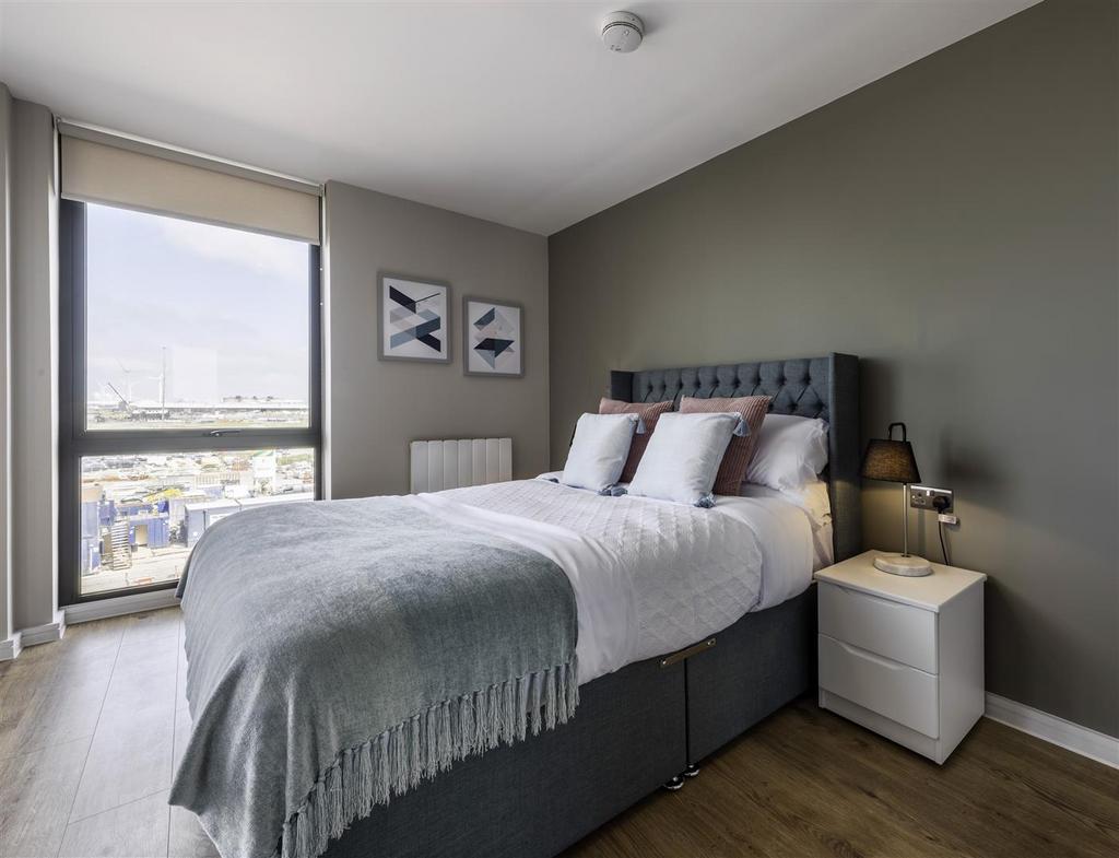 Jesse Hartley Way, Liverpool 2 bed flat for sale - £180,000