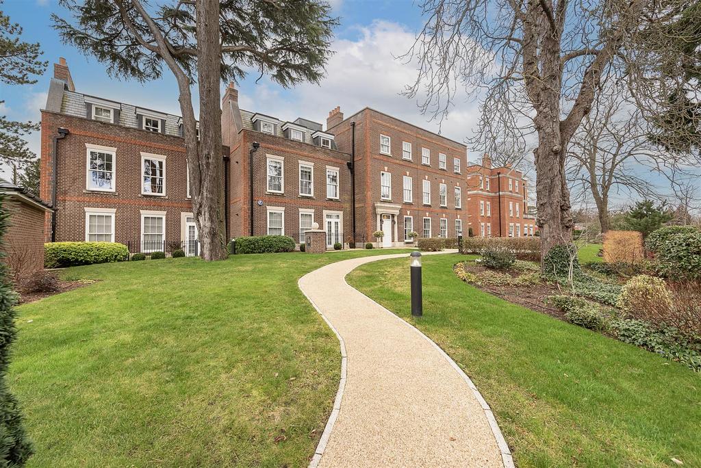 Townsend Lane, Harpenden 2 bed apartment for sale - £475,000