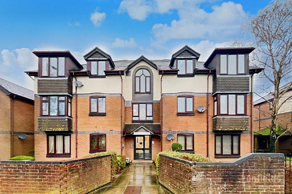 Southampton SO15 2 bed apartment - £160,000