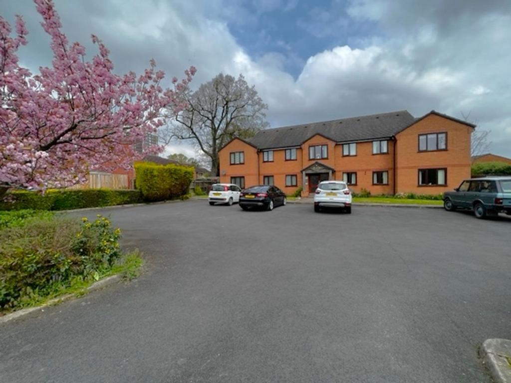 Lilleshall Way, Stafford ST17 2 bed property for sale - £95,500