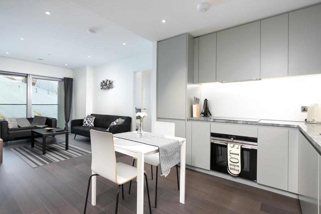Cutter Lane, London 2 bed apartment - £635,000