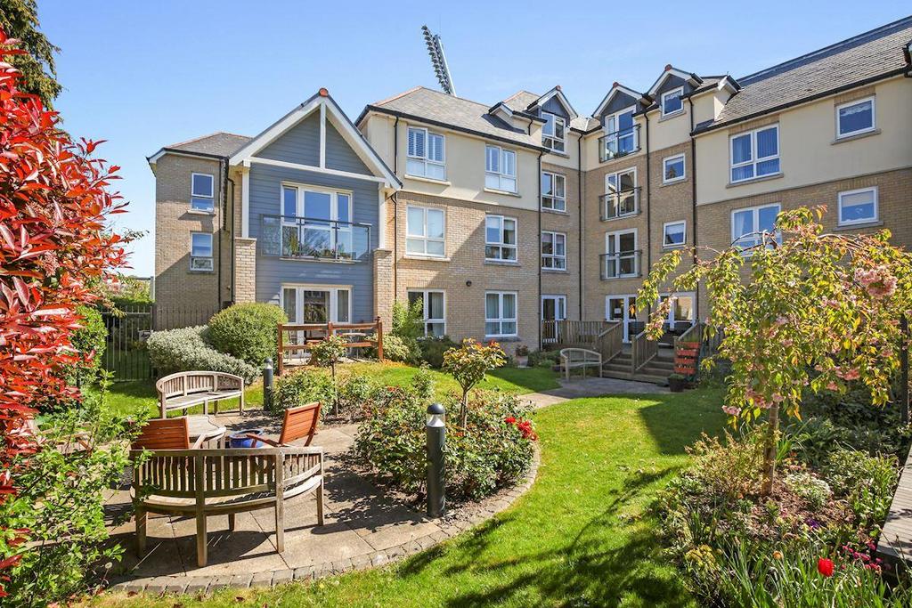 Bailey Court, New Writtle Street... 1 bed flat - £185,000